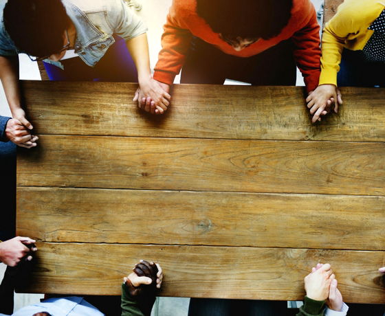 10 ejemplos de generosidad - Significados