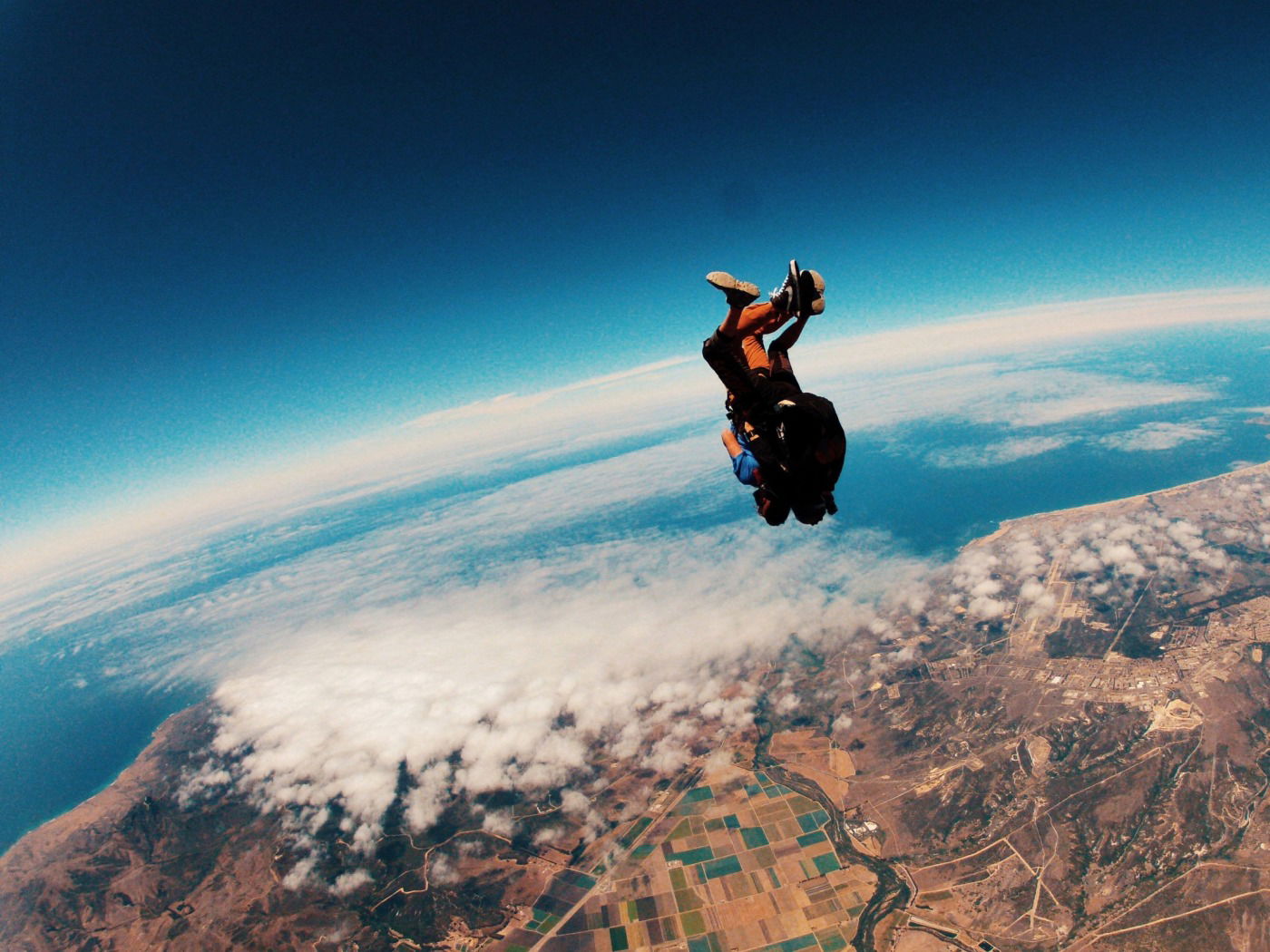 Fuerza de gravedad (física): qué es, fórmulas, valor de G y unidades ...